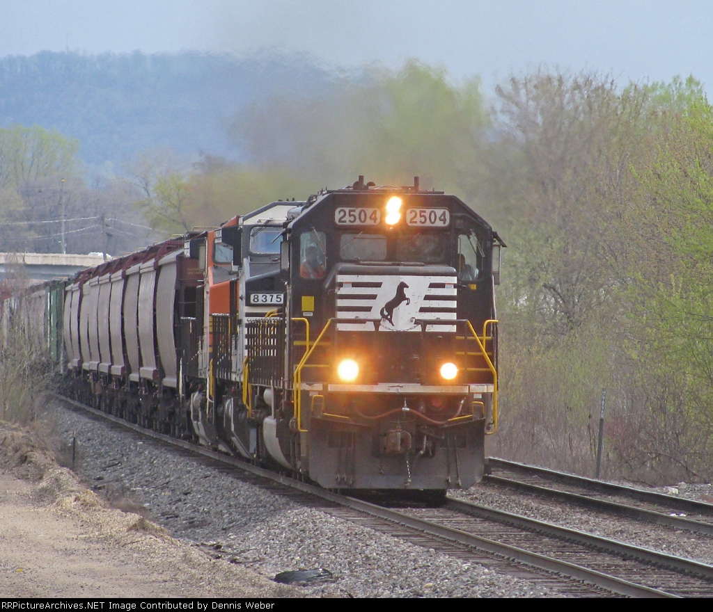 NS 2504, BNSF's St.Croix Sub.